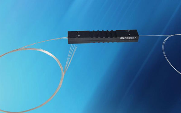 (N+1)×1 High Power Reverse Pump Combiner - Lightel